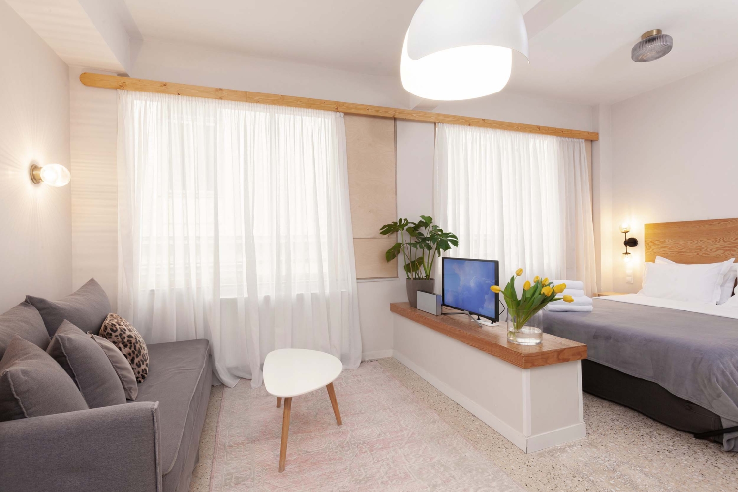 Studio Suite – The Marble Suites